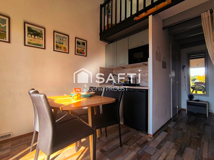 Maison à vendre - Brem-sur-Mer - 1 pièce - 1 chambre