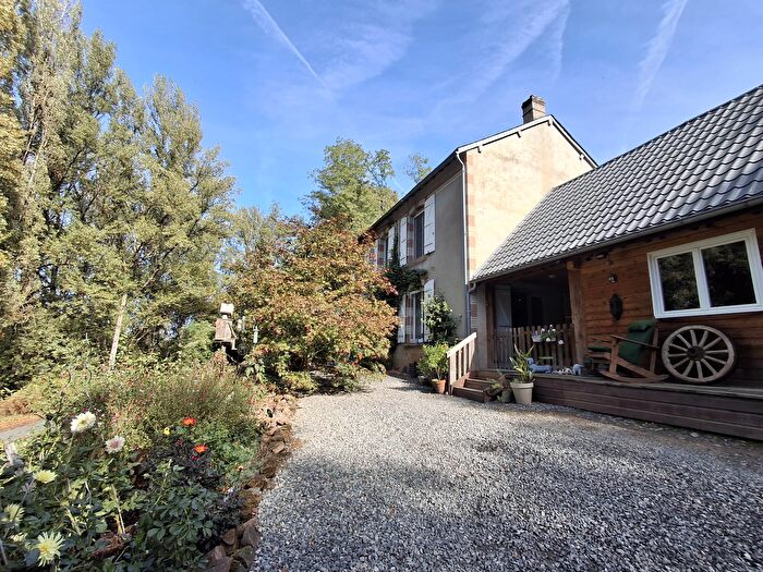 Maison 11 pièces à vendre - Bussière-Poitevine