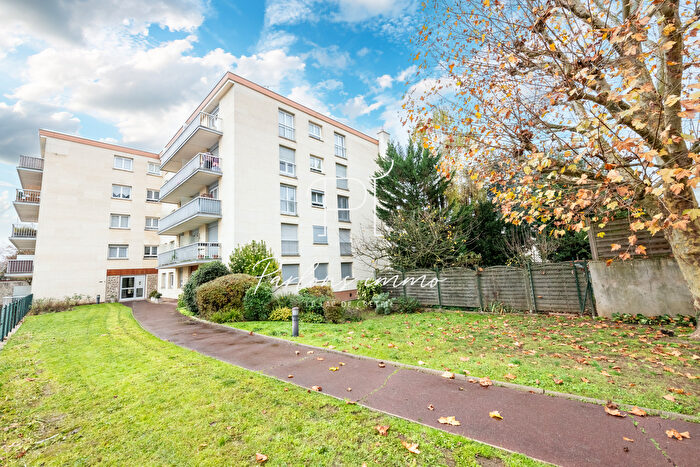 Appartement à vendre - Saint-Maur-des-Fossés, Les Mûriers - 1 pièce