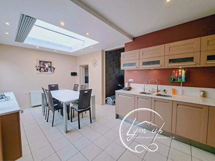 Maison à vendre - Cappelle-la-Grande - 6 pièces - 4 chambres