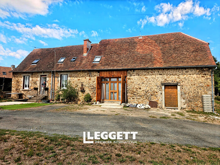 Maison 6 pièces à Le Chalard, à vendre
