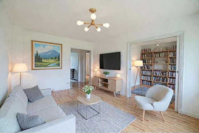 Appartement à vendre - Clamart, Gare - 3 pièces - 2 chambres