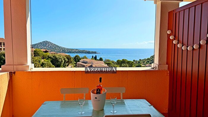 Saint-Raphaël, Dramont : Appartement 3 pièces à vendre