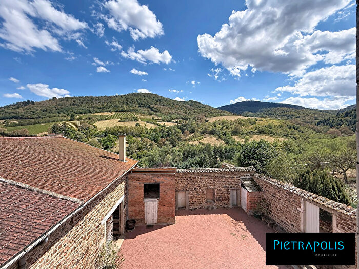 Maison 4 pièces à Vaux-en-Beaujolais, à vendre