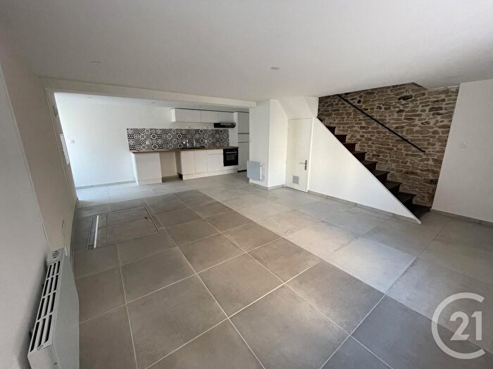 Charnay - Maison 5 pièces à louer
