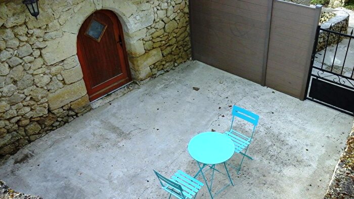 Appartement à louer - Rauzan - 3 pièces - 2 chambres