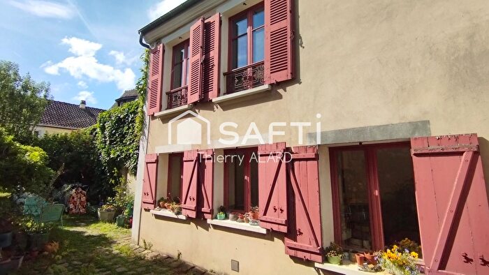 Maison à vendre - Villiers-le-Bel, Village, Val Roger - 6 pièces - 5 chambres
