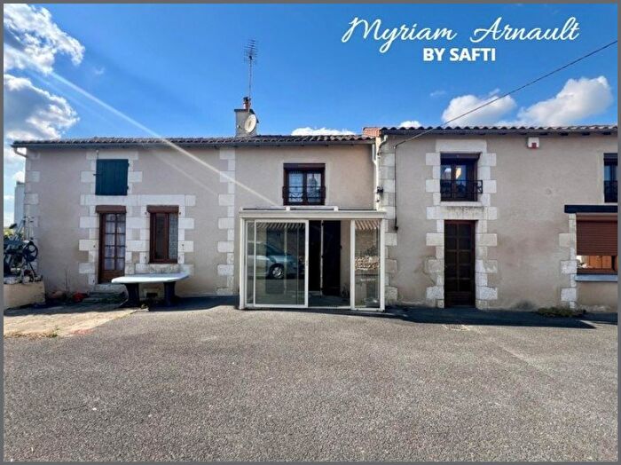 Maison à vendre - Poitiers, Ouest - 5 pièces - 4 chambres