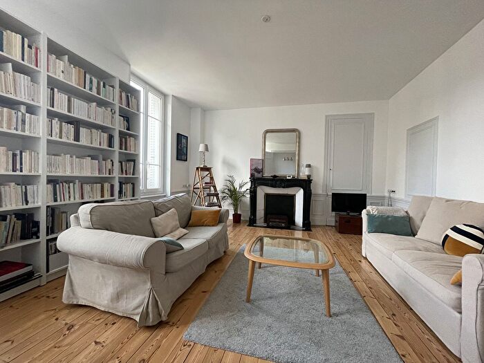 Appartement à vendre - Clermont-Ferrand, Delille, Cathédrale, La Gare - 6 pièces - 4 chambres