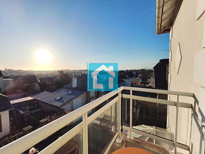 Appartement à vendre - Donville-les-Bains - 5 pièces - 3 chambres