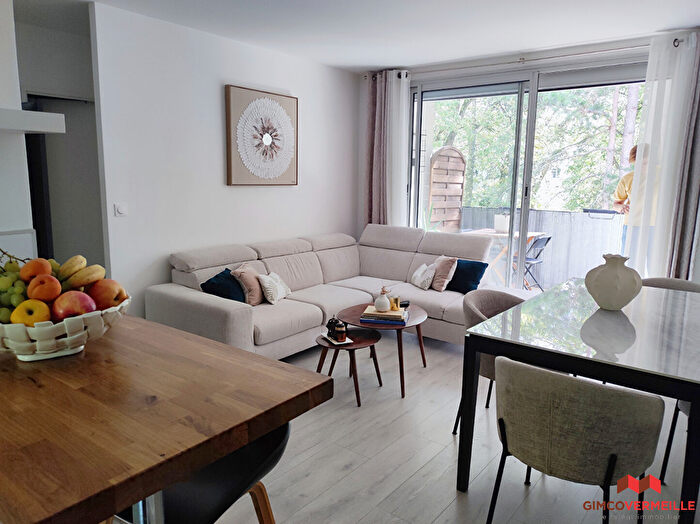 La Celle-Saint-Cloud, La Feuillaume : Appartement 4 pièces à vendre