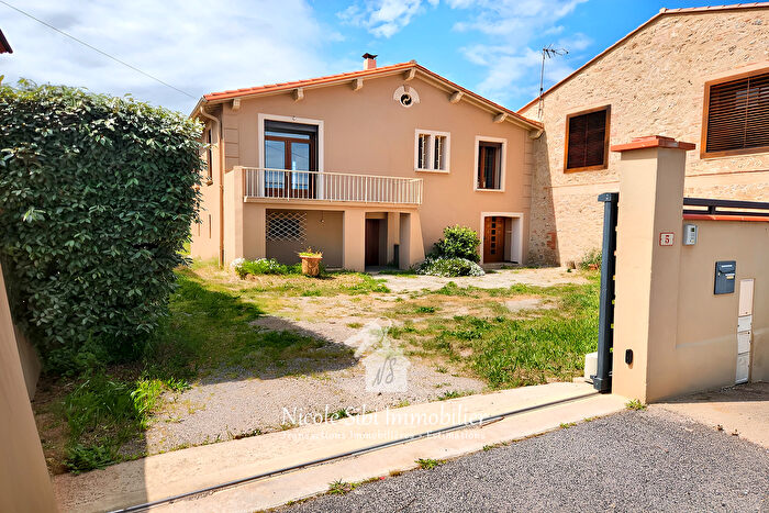 Maison à vendre - Corbère-les-Cabanes - 5 pièces - 3 chambres