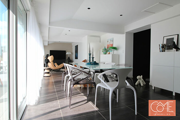 Cesson-Sévigné, Centre-ville, La Hublais, Beausoleil : Maison 9 pièces à vendre