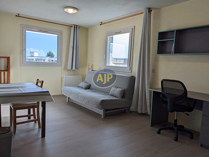 Appartement 1 pièce à Bordeaux, Nansouty, à louer