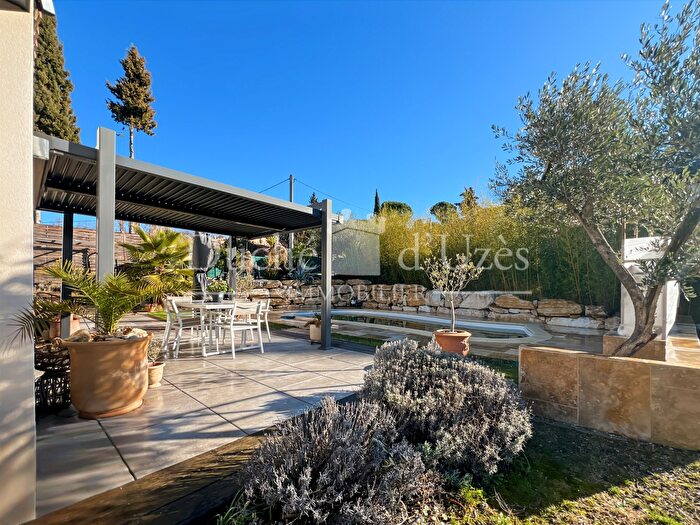 Maison à vendre - Uzès - 4 pièces - 3 chambres