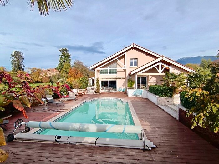 Maison à vendre - Jarrie - 8 pièces - 5 chambres