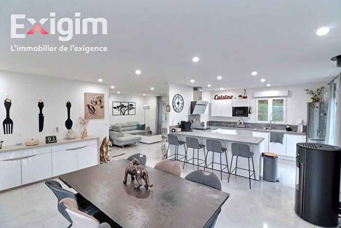 Maison à vendre - Le Crestet - 4 pièces - 2 chambres