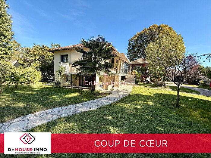 Maison à vendre - Saint-Sozy - 7 pièces - 5 chambres