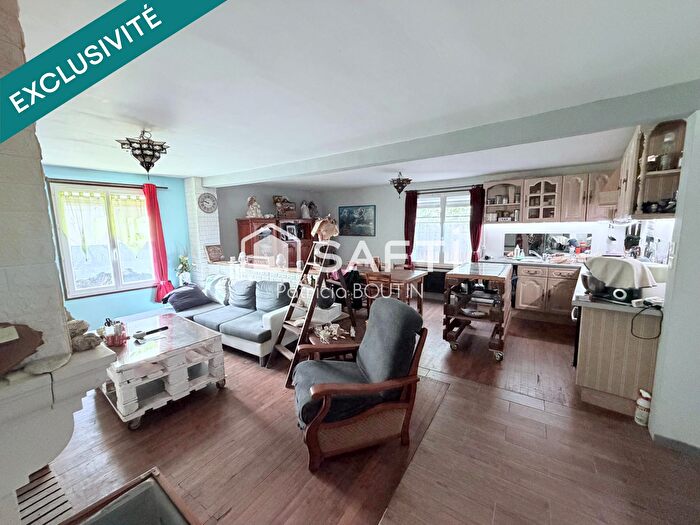 Maison 5 pièces à vendre à Champdeniers-Saint-Denis