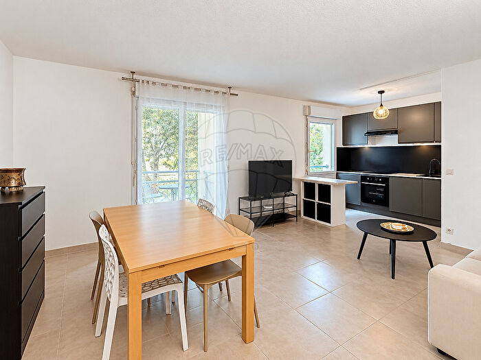 Appartement 2 pièces à louer à Nîmes, Valdegour