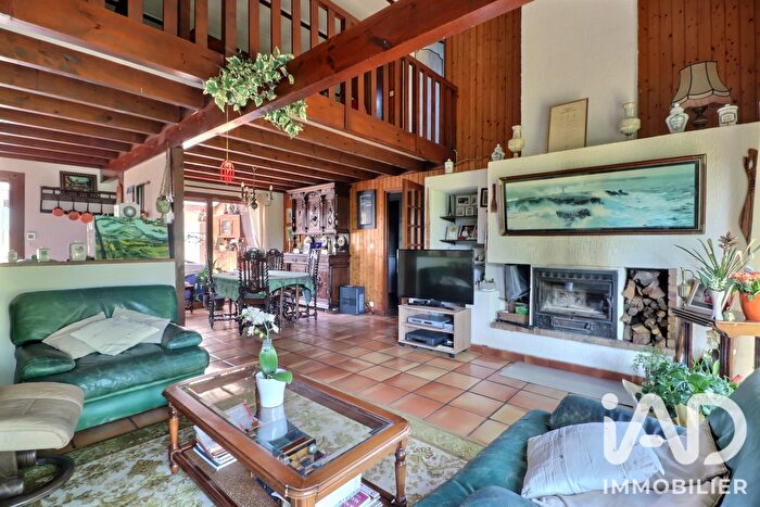 Maison 5 pièces à Villenave-d'Ornon, Chambéry, La Monnaie, Carbonnieux, Trigan, à vendre
