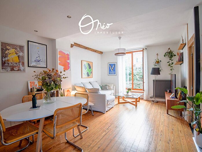 Appartement à louer - Saint Rambert, Lyon ème arrondissement - 3 pièces - 2 chambres