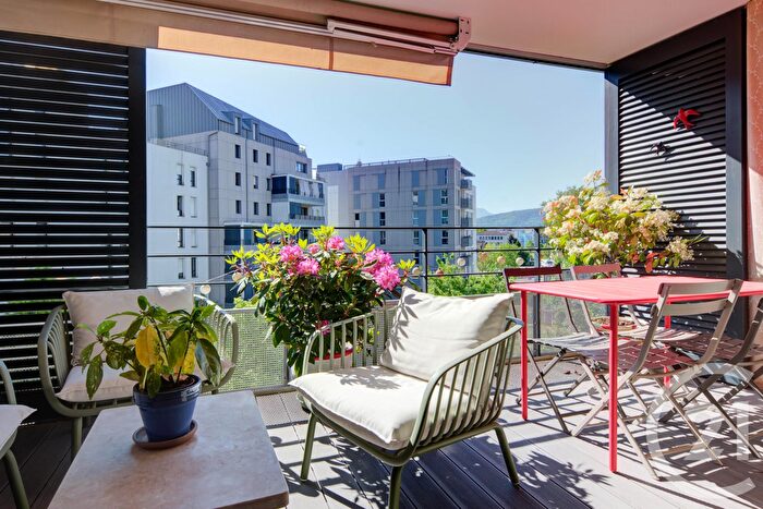 Annecy, Parc des Sports, Fier : Appartement 3 pièces à vendre