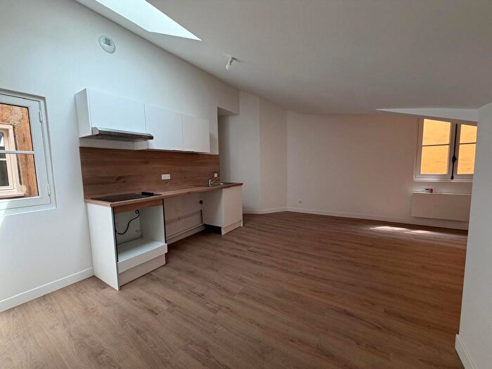 Appartement 2 pièces à Marseille 2ème, Grands Carmes, à louer