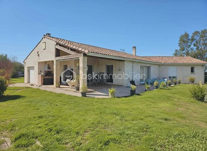 Maison à vendre - Mirande - 7 pièces - 4 chambres