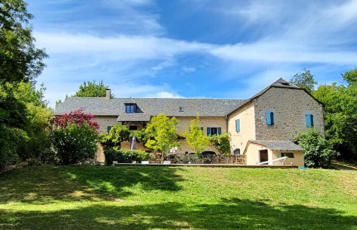 Maison 12 pièces à vendre à Lunac