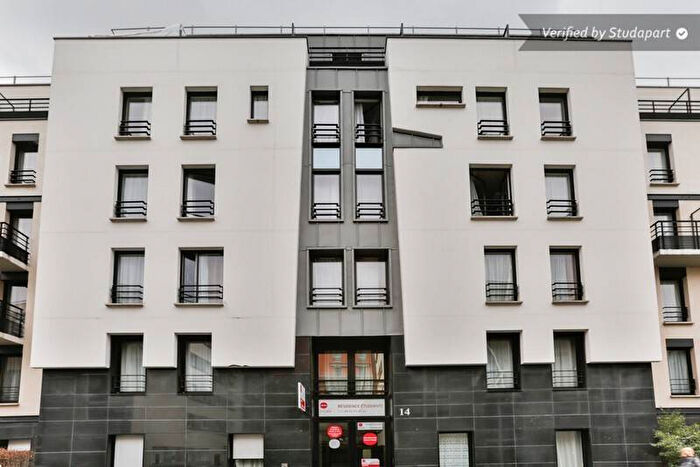 Appartement 1 pièce à Asnières-sur-Seine, Centre-ville, à vendre