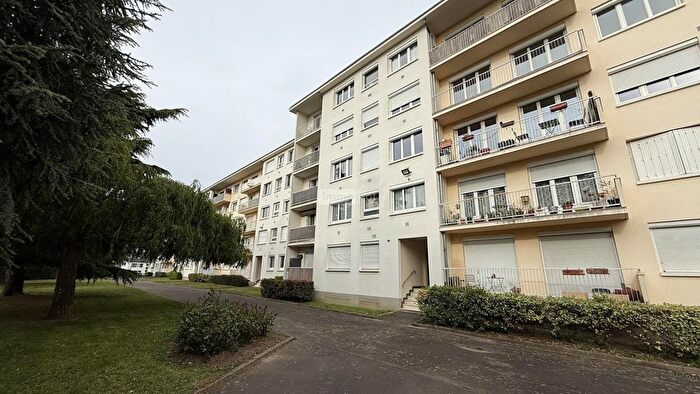 Appartement à vendre - Saint-Jacques-de-la-Lande - 5 pièces - 3 chambres
