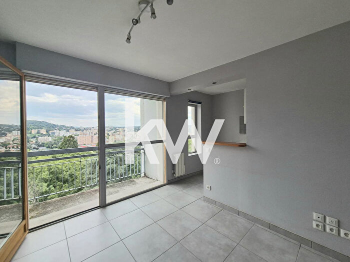 Appartement 1 pièce à Saint-Étienne, La Métare, Le Portail Rouge, Fauriel, Villeboeuf, à vendre