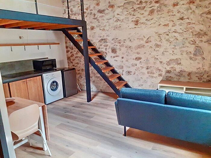 Centre Vieille Ville, Brignoles - Appartement 1 pièce à louer