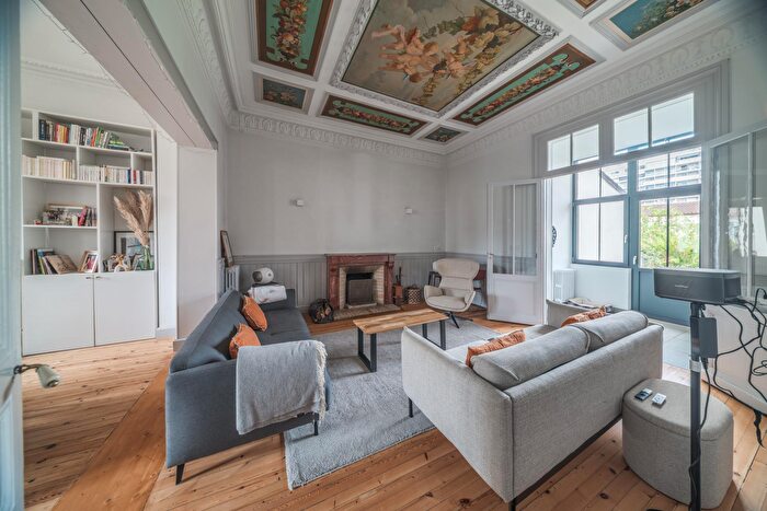 Maison 6 pièces à Agen, Chatot, à vendre