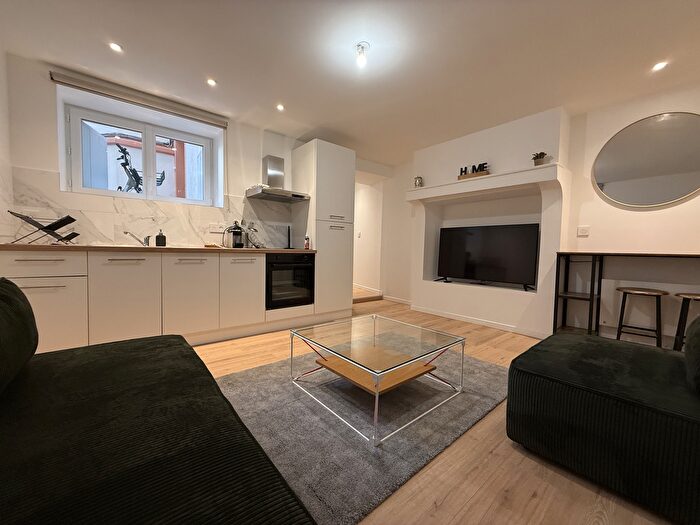 Appartement 1 pièce à Toulouse, Matabiau, à louer