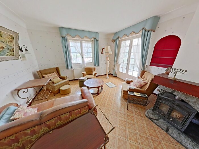 Maison à vendre - Hèches - 6 pièces - 4 chambres