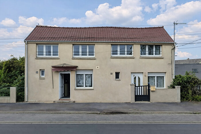 Maison à vendre - Maubeuge, Douzies - 10 pièces - 8 chambres