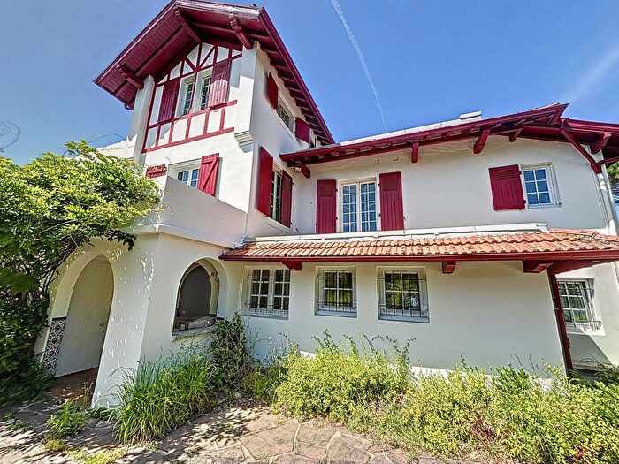 Maison à vendre - Anglet, Cinq Cantons - 11 pièces - 8 chambres