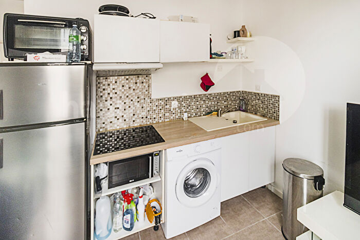 Appartement à vendre - Toulon, Pont du Las - 2 pièces - 1 chambre