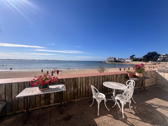 Maison 8 pièces à Larmor-Plage, à vendre
