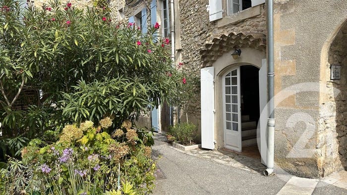 Maison 4 pièces à vendre - Lussan