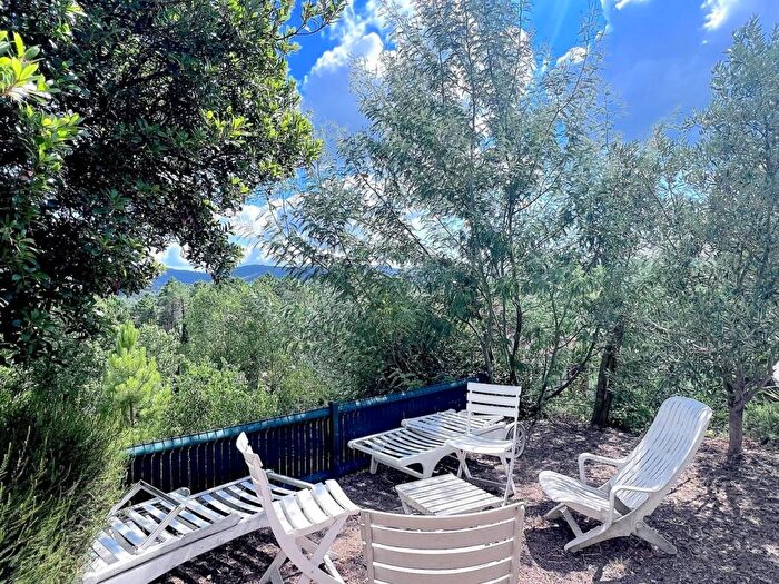 Maison à vendre - Montauroux - 4 pièces - 3 chambres