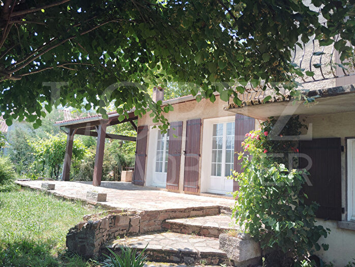 Payrin-Augmontel : Maison 6 pièces à louer
