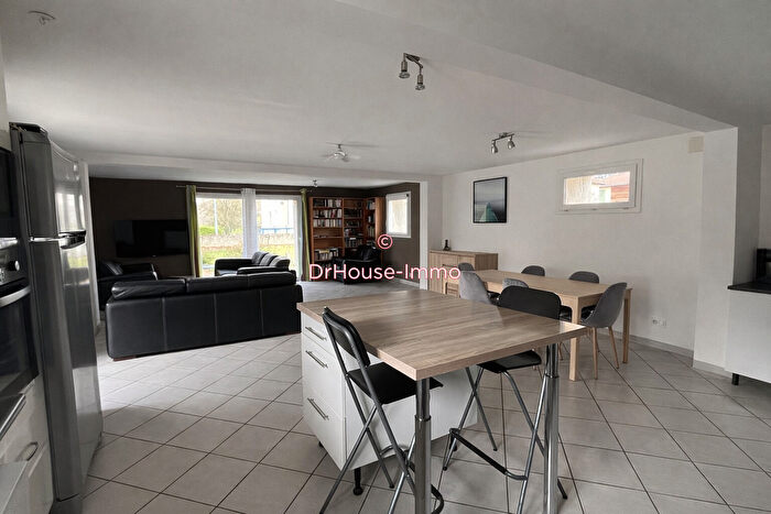 Montmerle-sur-Saône - Maison 5 pièces à vendre