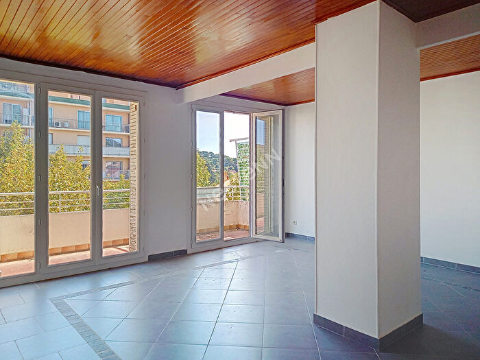 Appartement à vendre - Toulon, Brunet - 2 pièces - 1 chambre