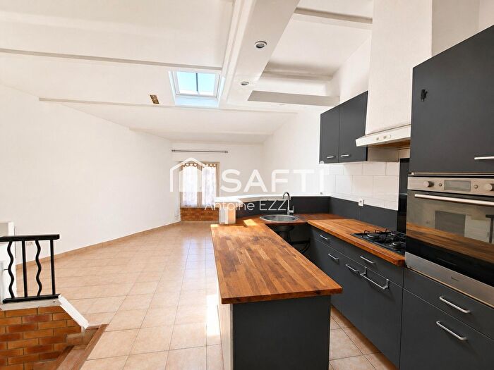 Appartement 3 pièces à Eyguières, à vendre
