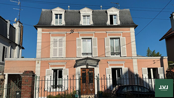 Maison à vendre - Montmorency, Bas Montmorency - 7 pièces - 4 chambres
