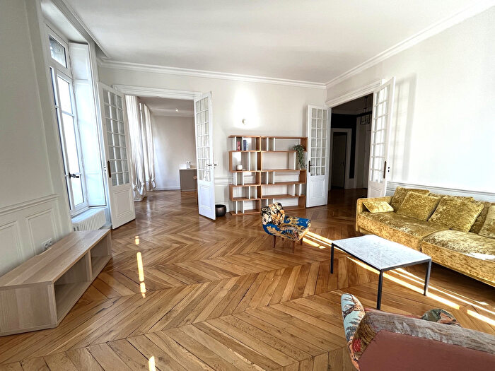 Lyon 6ème, Les Brotteaux : Appartement 6 pièces à louer