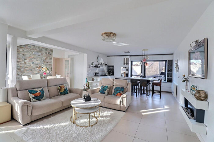 Appartement à vendre - Maisons-Laffitte, Centre-ville - 5 pièces - 3 chambres